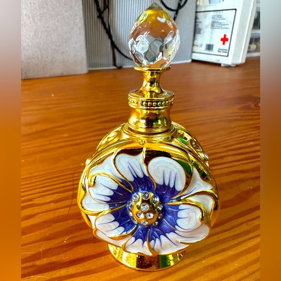 Bath & Body | New Perfume Bottle Wcrystal Knob Ornate Flower Decoration ...